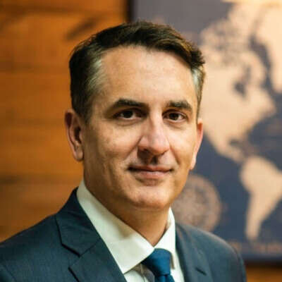 The true impact of exceptional service - Nathan Foy [Client Experience ...
