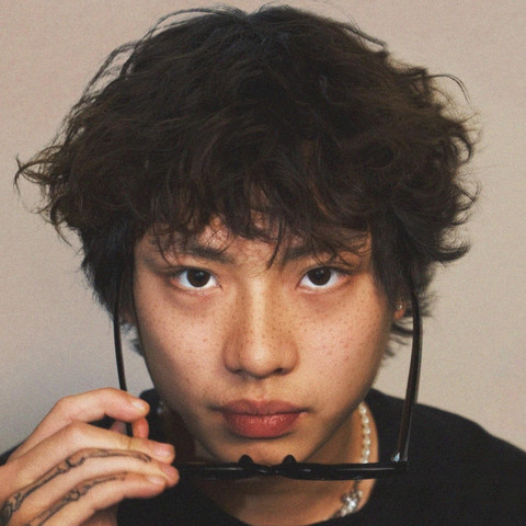 Daddy Issues Song Download: Daddy Issues MP3 Song Online Free on Gaana.com