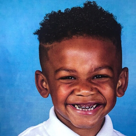 King Lewis Song Download: King Lewis MP3 Song Online Free on Gaana.com