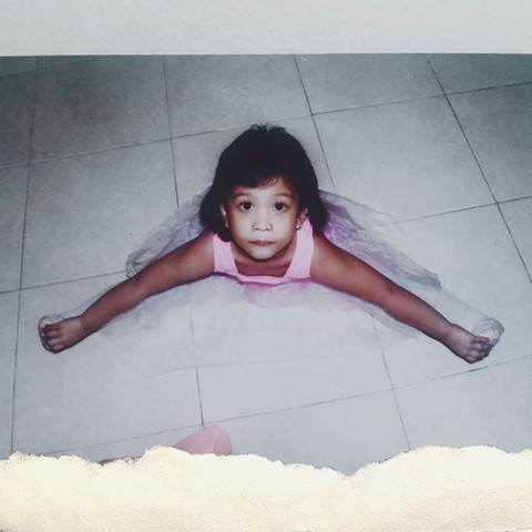 Patricia Song Download: Patricia MP3 Song Online Free on Gaana.com