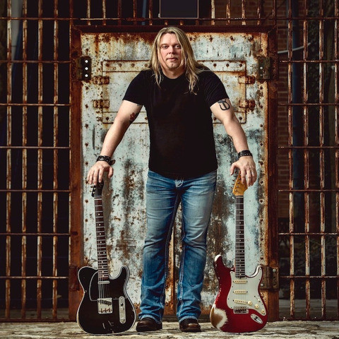 Bomb Diggity Song Download: Bomb Diggity MP3 Song Online Free on Gaana.com