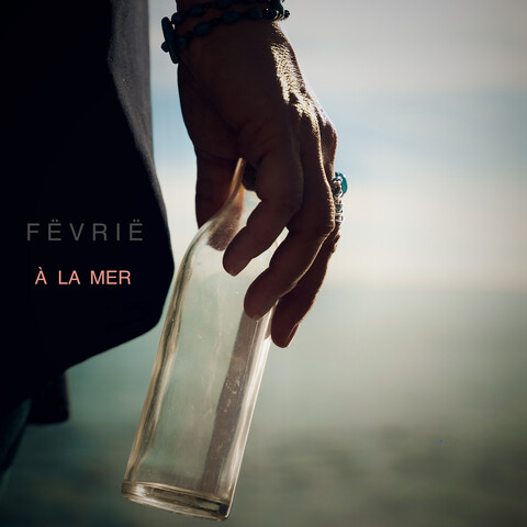 À la mer Song Download: À la mer MP3 French Song Online Free on Gaana.com